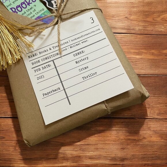 Handmade | Accents | 2 Blind Date With A Books With Bookmarks Mystery ...